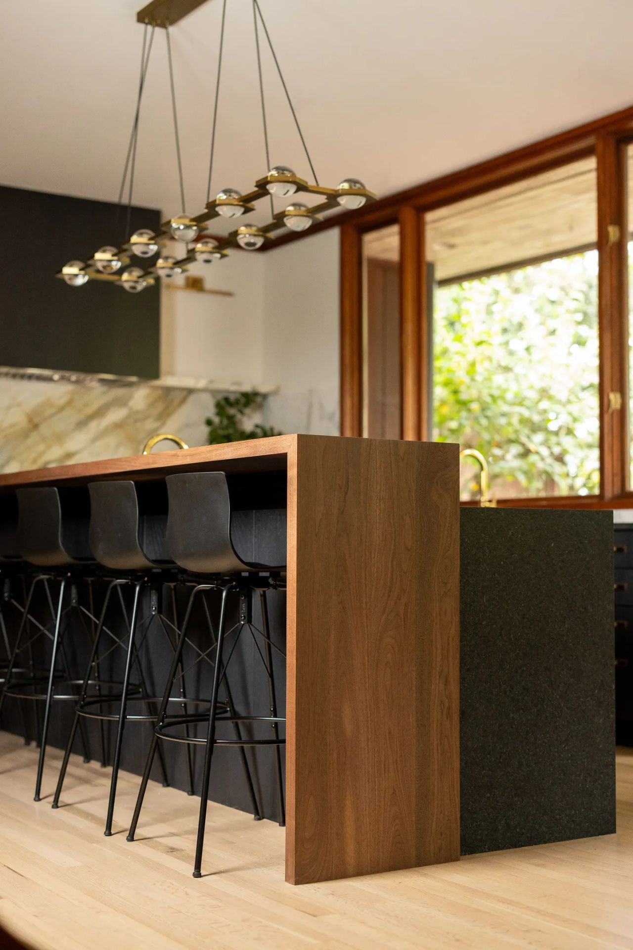 Roper Mountain Mid-Century Modern Kitchen | Tekton Builds